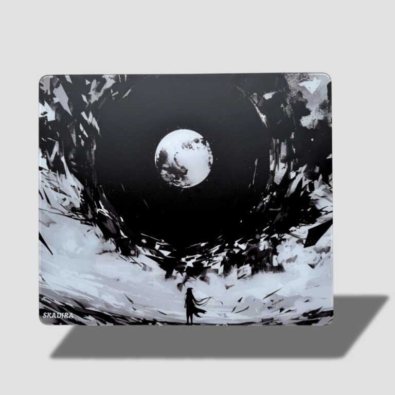Shadow Eclipse - Skadira glass mousepad